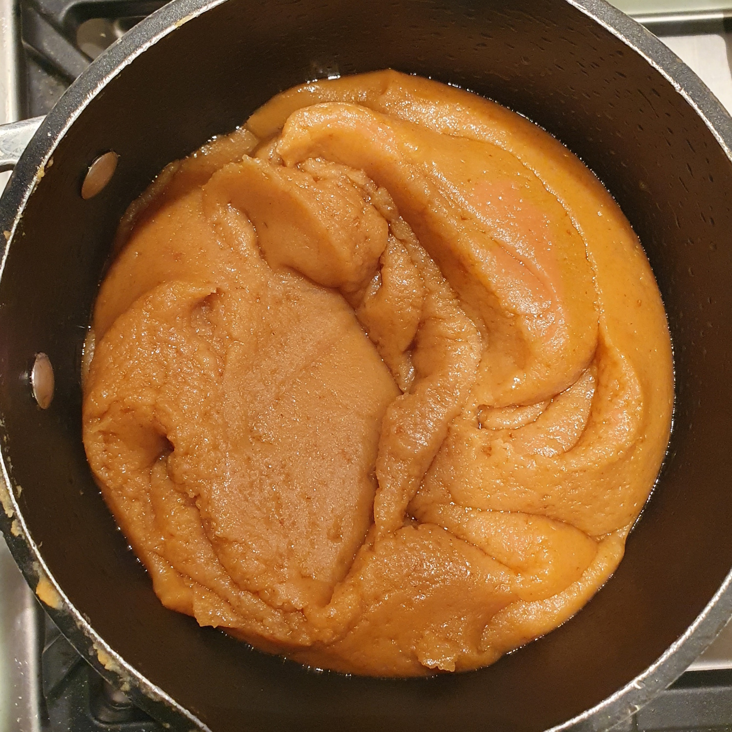 Kada Prasad (Wheat Halwa) – Steaming Chai